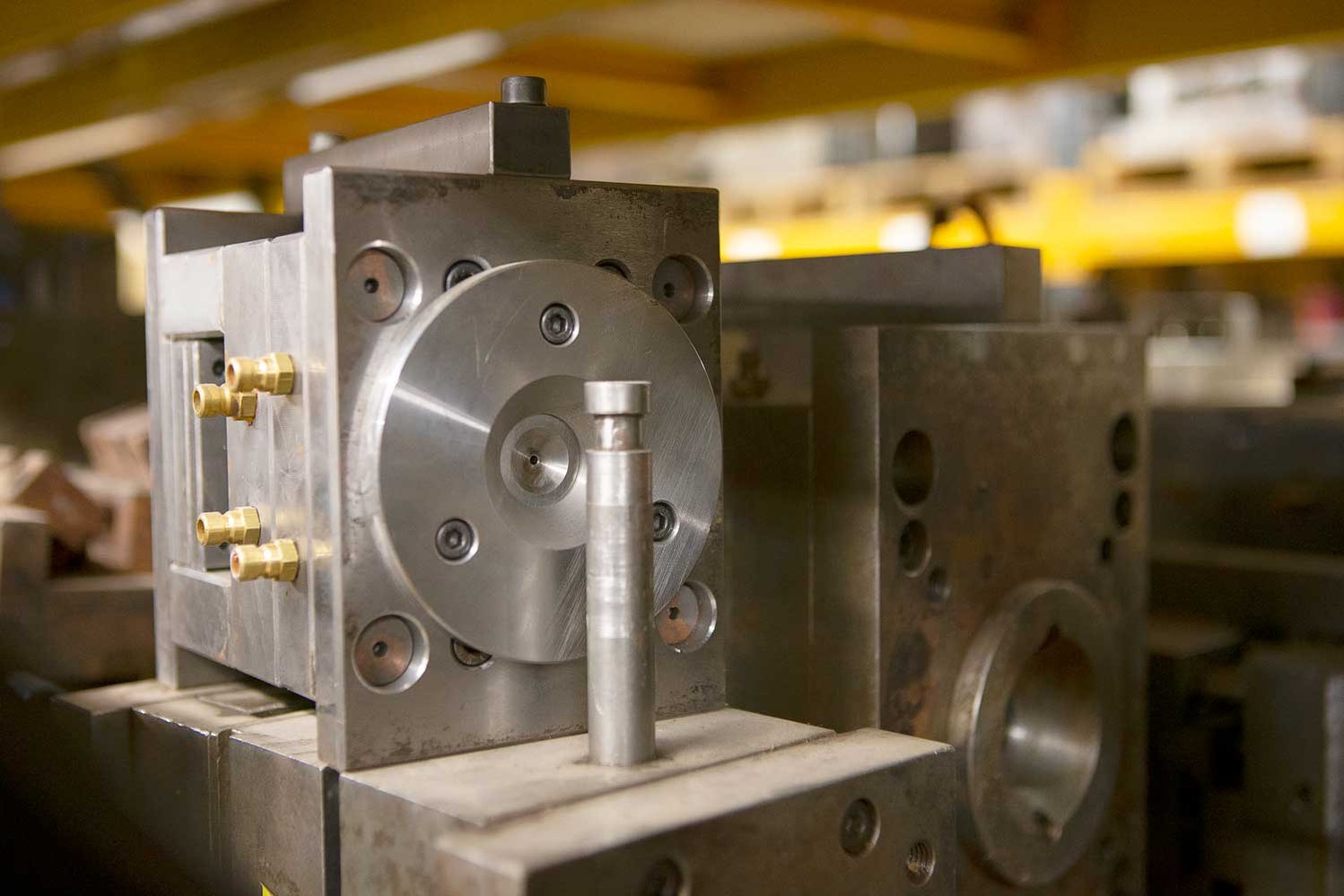 The Comprehensive Guide to Plastic Injection Moulding in the UK